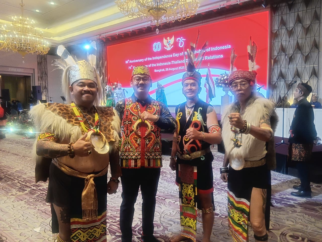 Pagelaran Budaya Dayak Kalbar di Bangkok - Fakta Medan